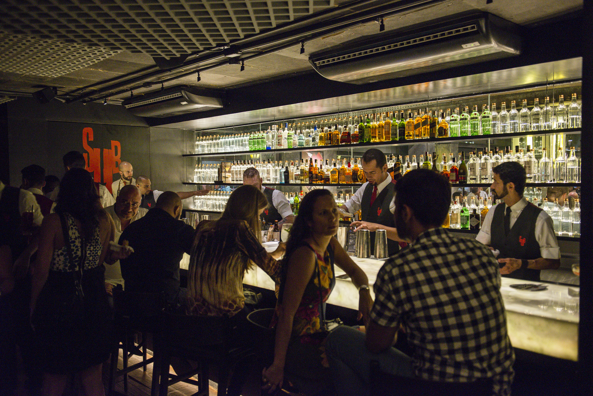 Tudo sobre SubAstor | VEJA RIO